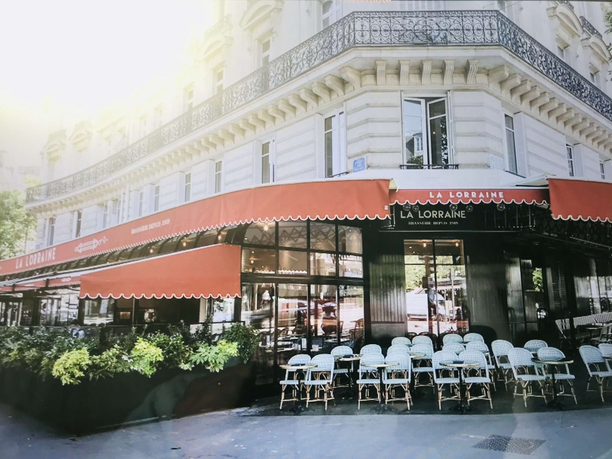 À l'adresse du bonheur. - Grégoire Delacourt.